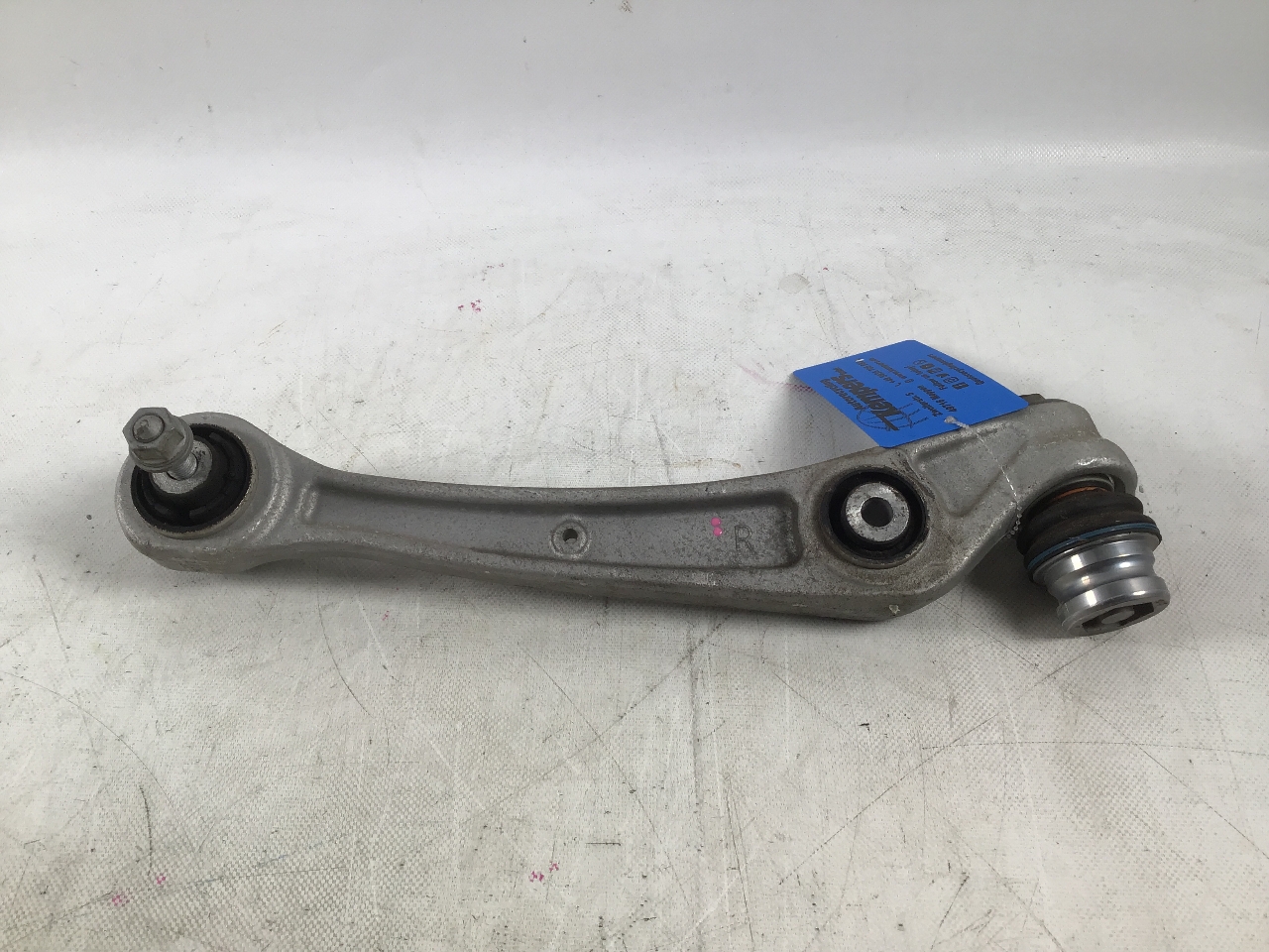 AUDI A7 Sportback (4GA, 4GF) Priekinė dešinė tiesi šakė 8K0407152F ...