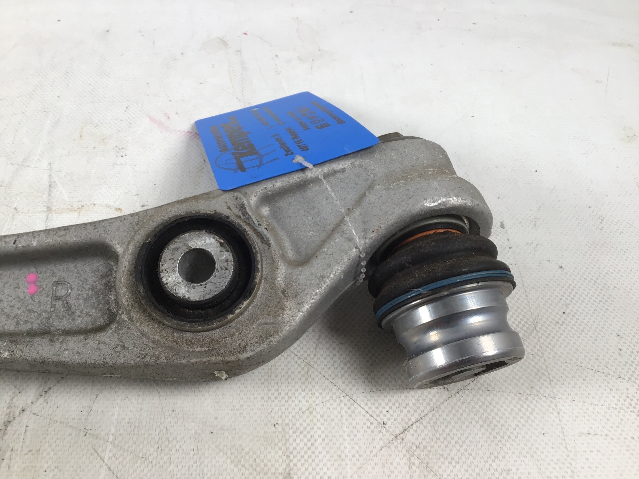 AUDI A7 Sportback (4GA, 4GF) Priekinė dešinė tiesi šakė 8K0407152F ...